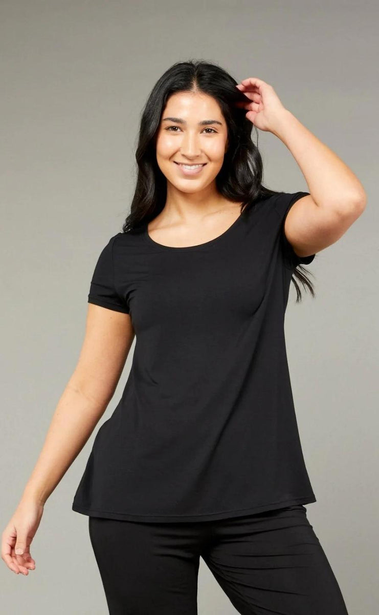 Tani Swing Tee – Silvermaple Boutique